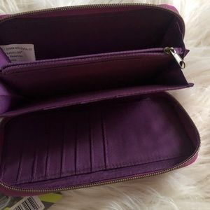 Travelon | Bags | Travelon Wallet | Poshmark